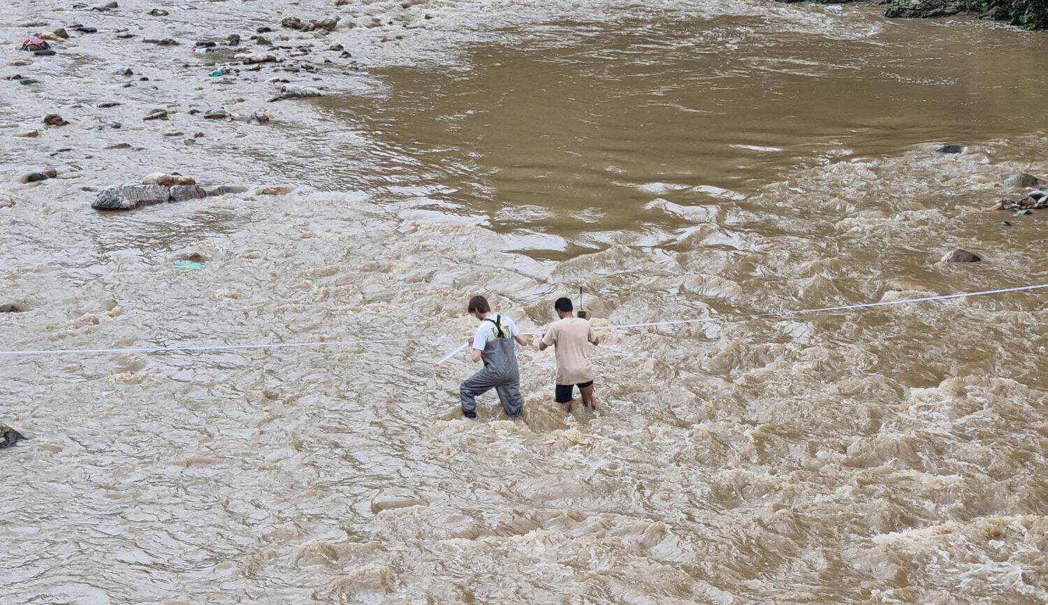 From Utrecht to Nepal: Assessing Flood Risks in the Roshi River ...